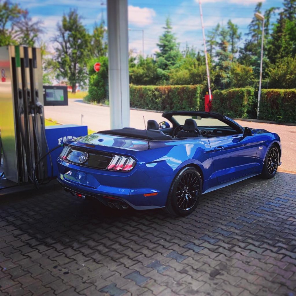 Ford Mustang 5 0 V8 GT Premium Convertible Doupik MOJE AUTO CZ
